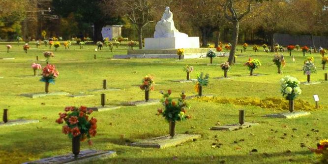 Lee Memorial Park | cemetery.com