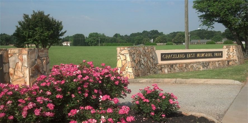 Graceland East Memorial Park